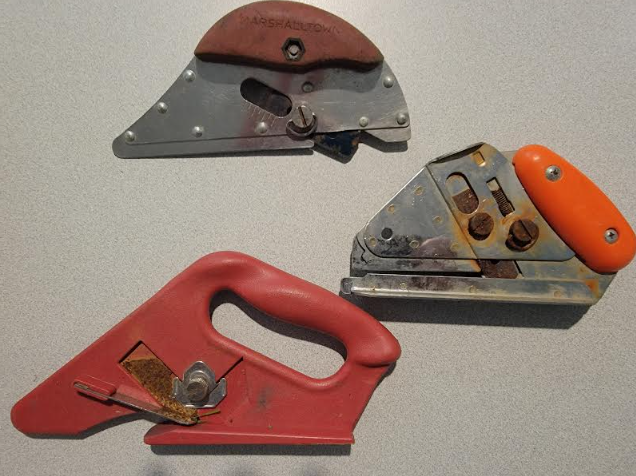 What is the best way to cut Artificial Turf? - The ATXTurf Team Explains