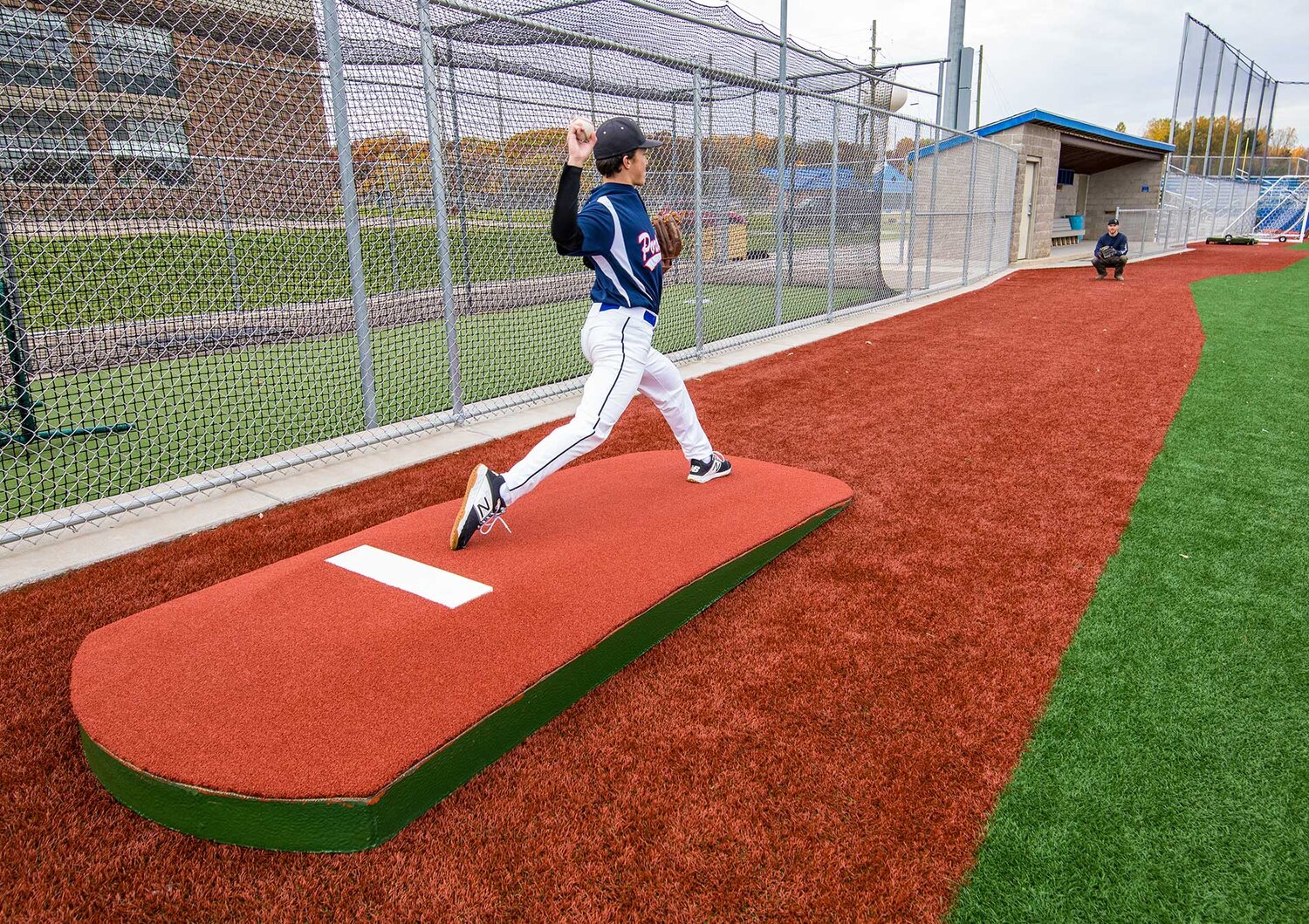 Standard One-Piece Portable Practice Pitching Mound - ATXTurf ...